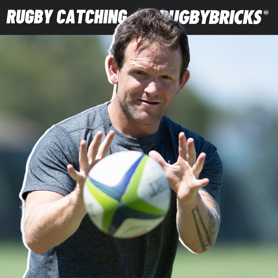 How To Catch A Rugby Ball & The Basics Of Taking A Pass – Rugby Bricks EU
